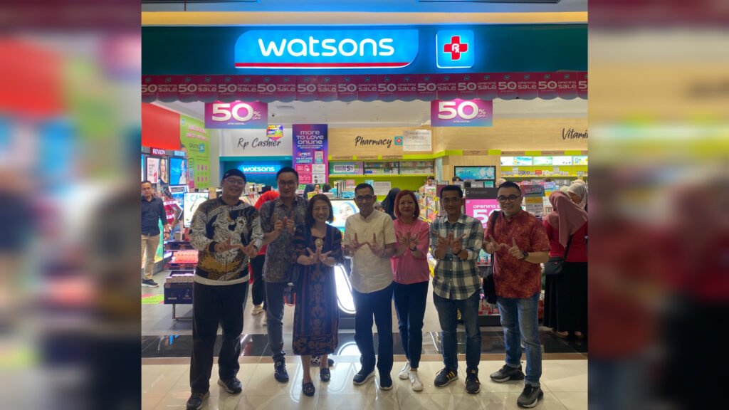 Hadir di LEM, Watsons Berikan Promo Menarik Bagi Pengunjung - SUARANTB.com