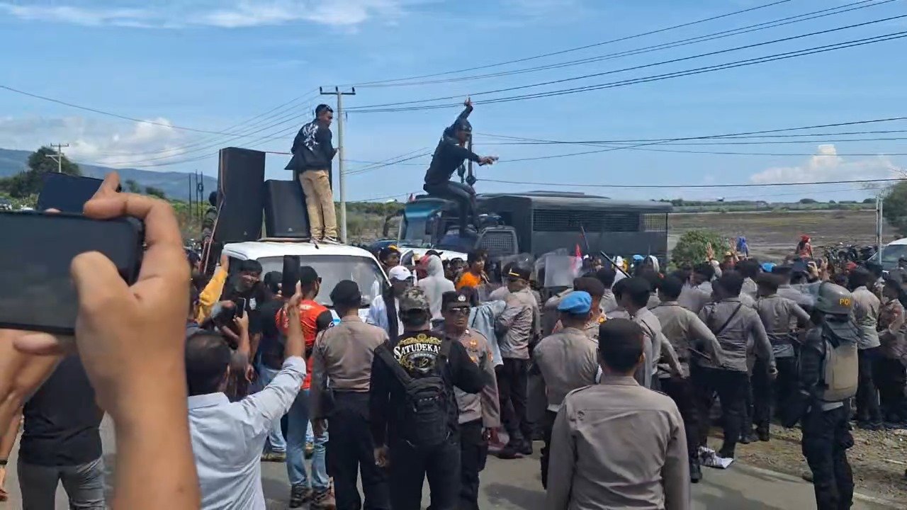 Demo PPS di Pelabuhan Pototano Tak Pengaruhi Layanan Penyeberangan Lombok - Sumbawa - SUARANTB.com
