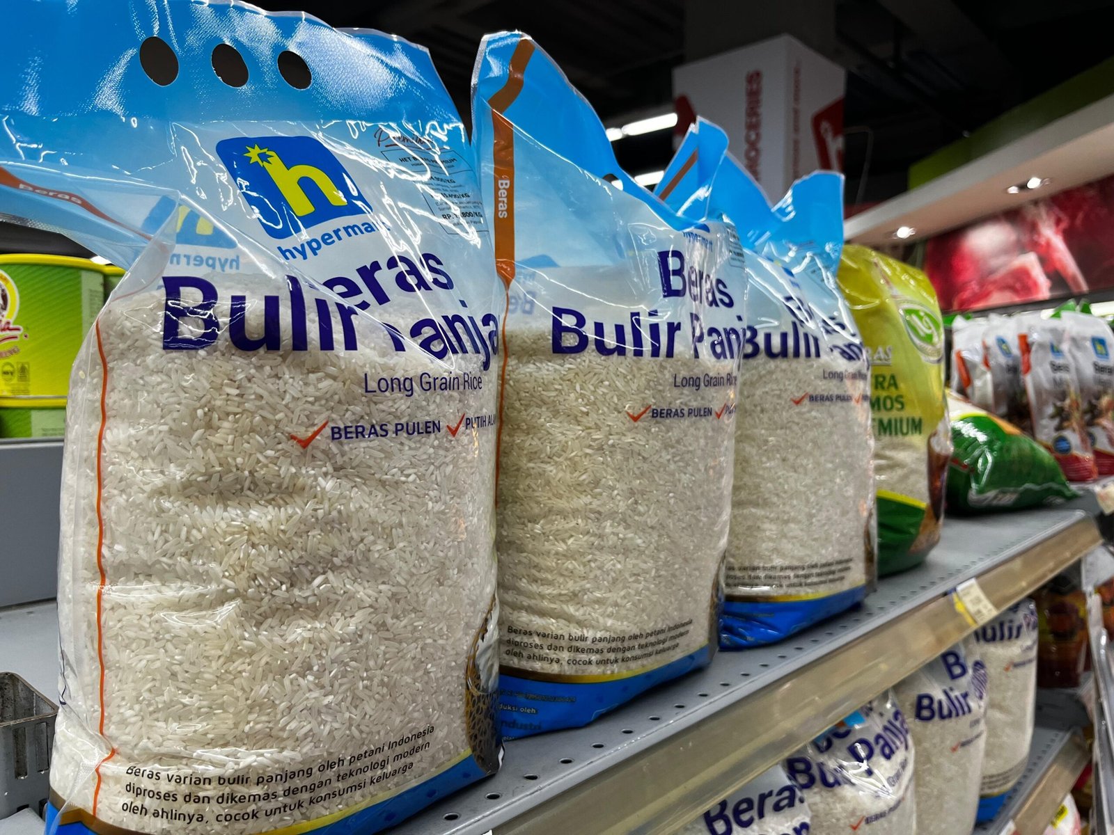 Viral Isu Beras Premium Oplosan, Sejumlah Merek Menghilang dari Rak ...