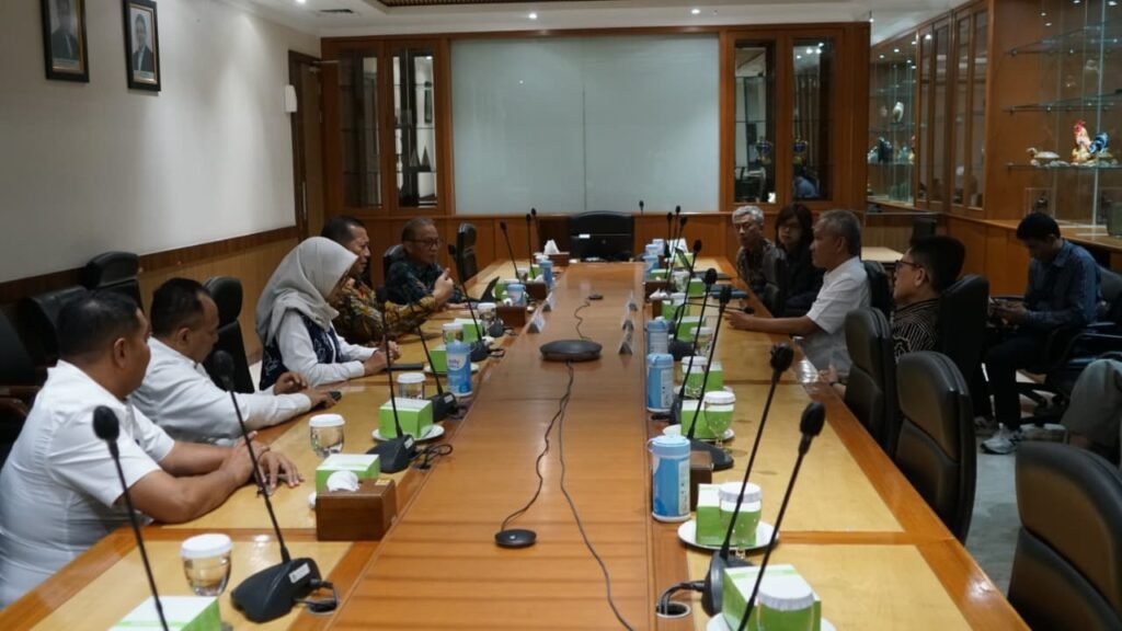 DBH Kurang Salur dan Harapan Infrastruktur NTB - SUARANTB.com